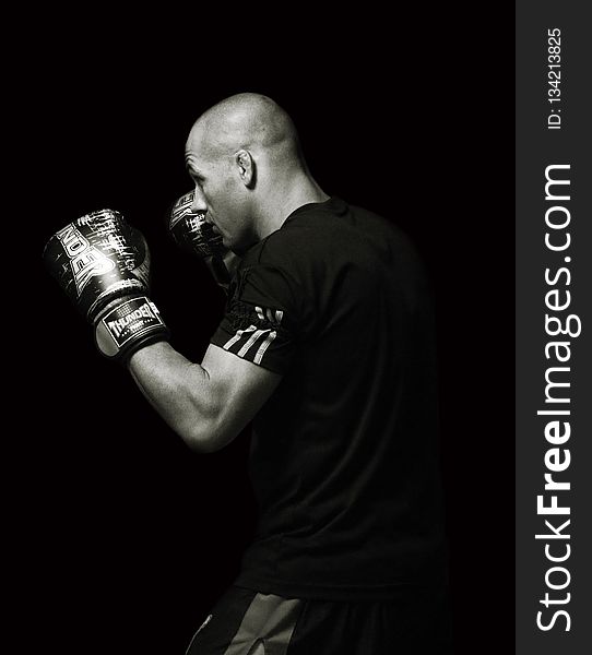 11+ Boxing glove arm Free Stock Photos - StockFreeImages