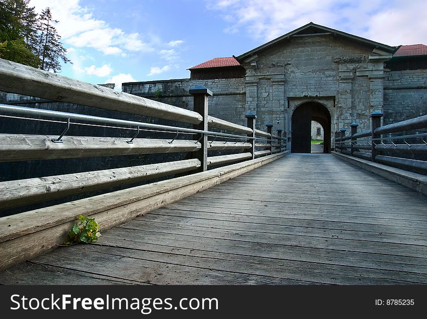 7+ Stone bridge entrance to castle Free Stock Photos - StockFreeImages
